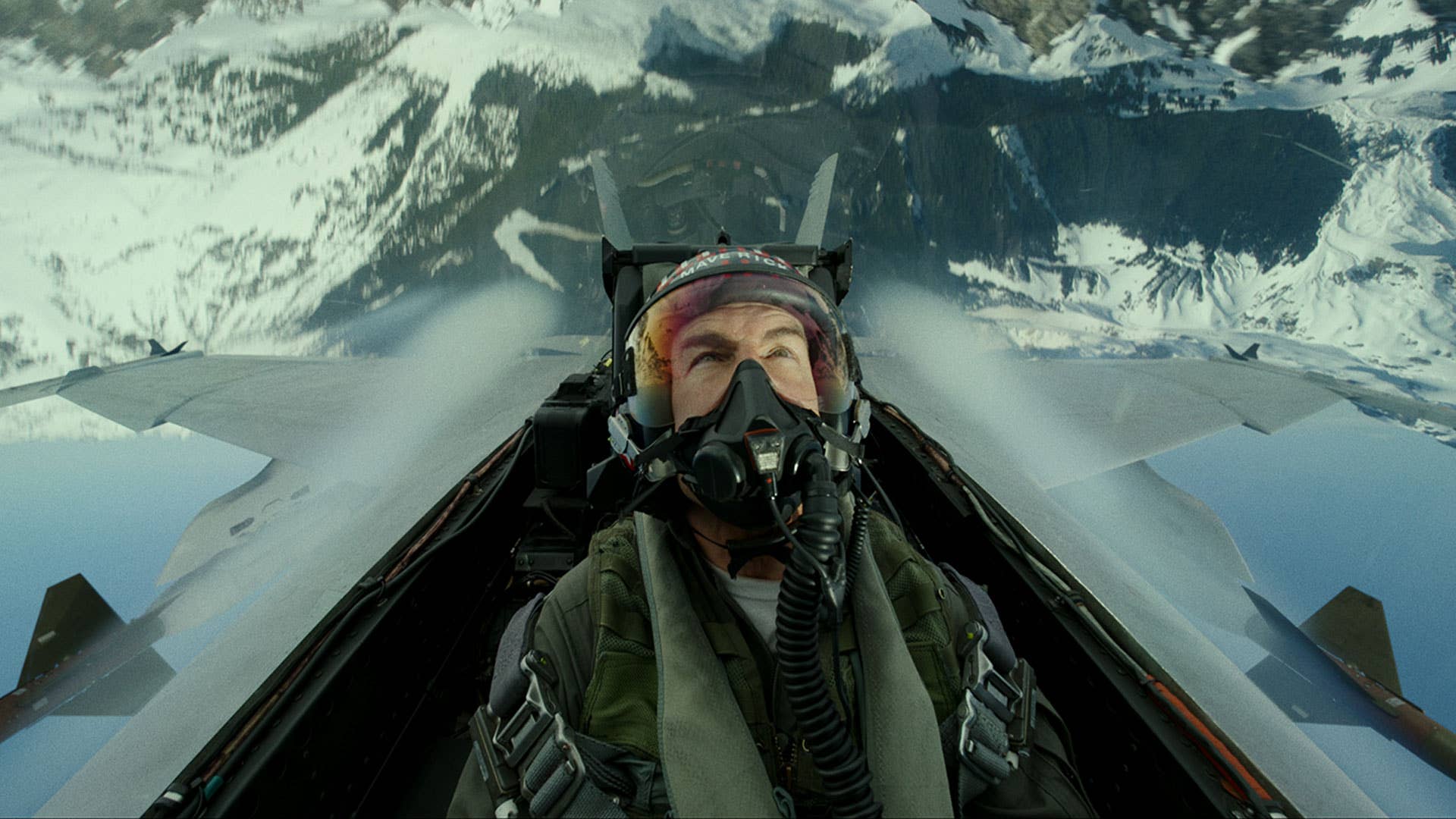 Watch Tom Cruise and the ‘Top Gun: Maverick’ Cast Fly in Real Fighter ...
