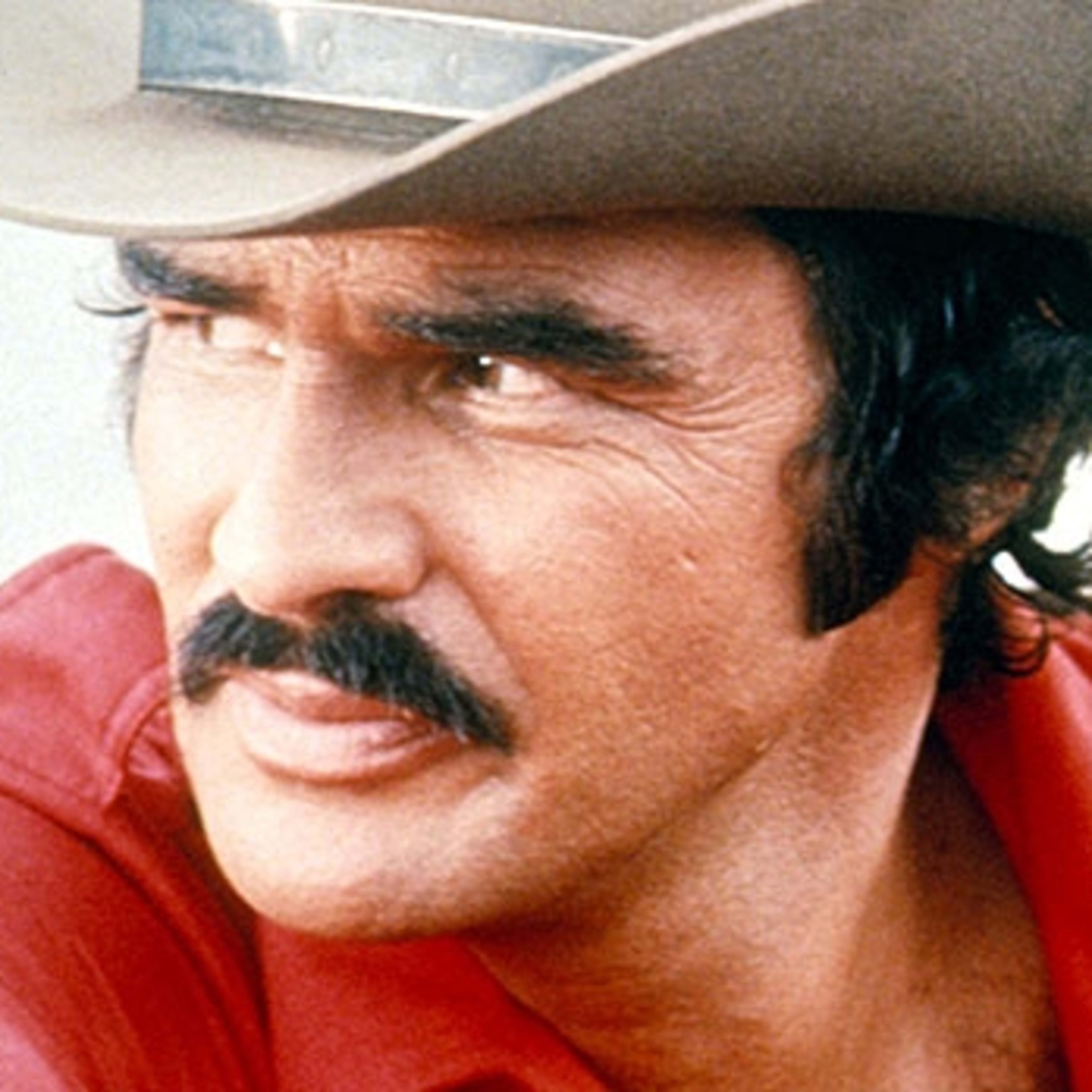 Burt Reynolds, Hollywood Legend and 'Smokey and the Bandit' Star, Dies ...