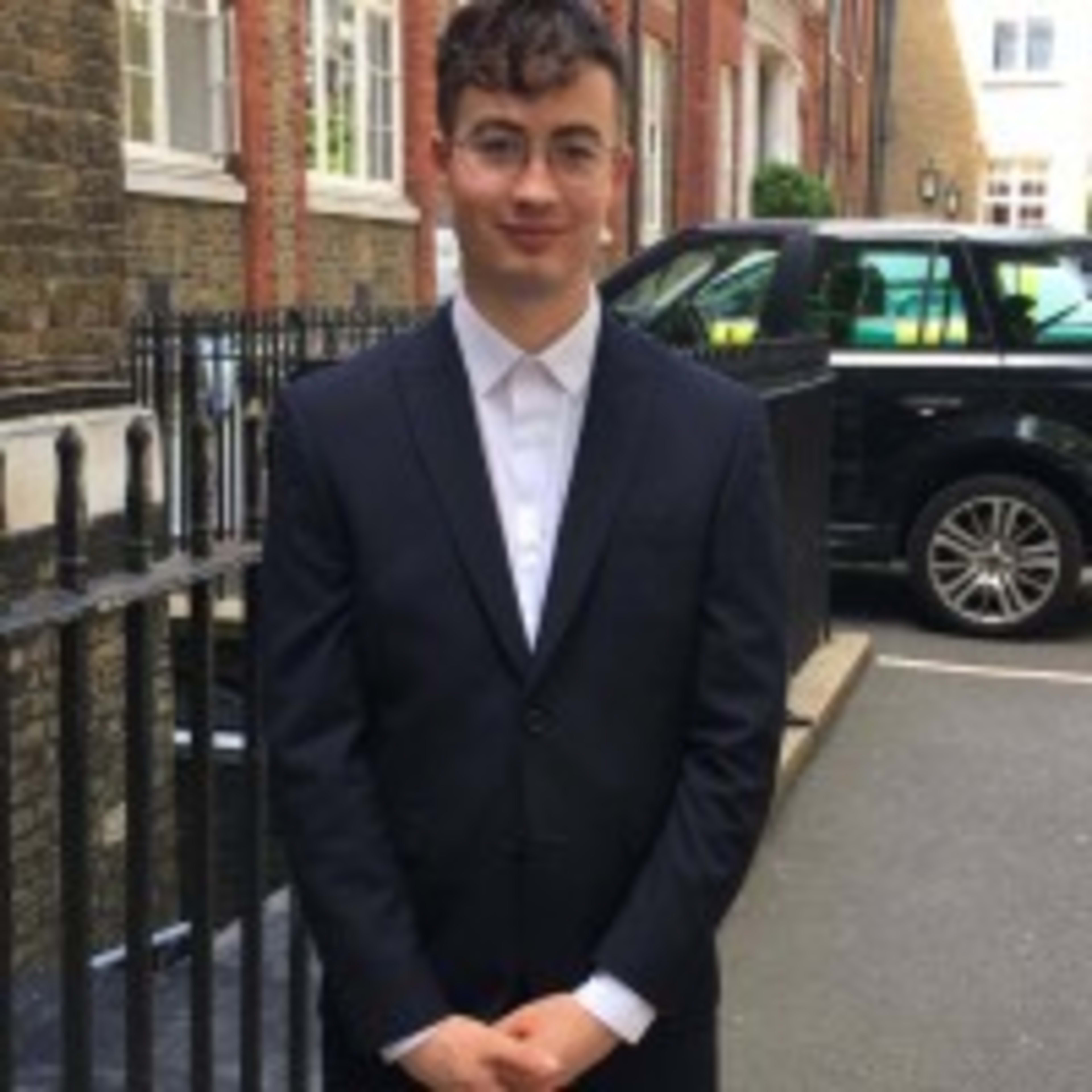 Explaining the Incongruity Theory of Comedy - Owlcation