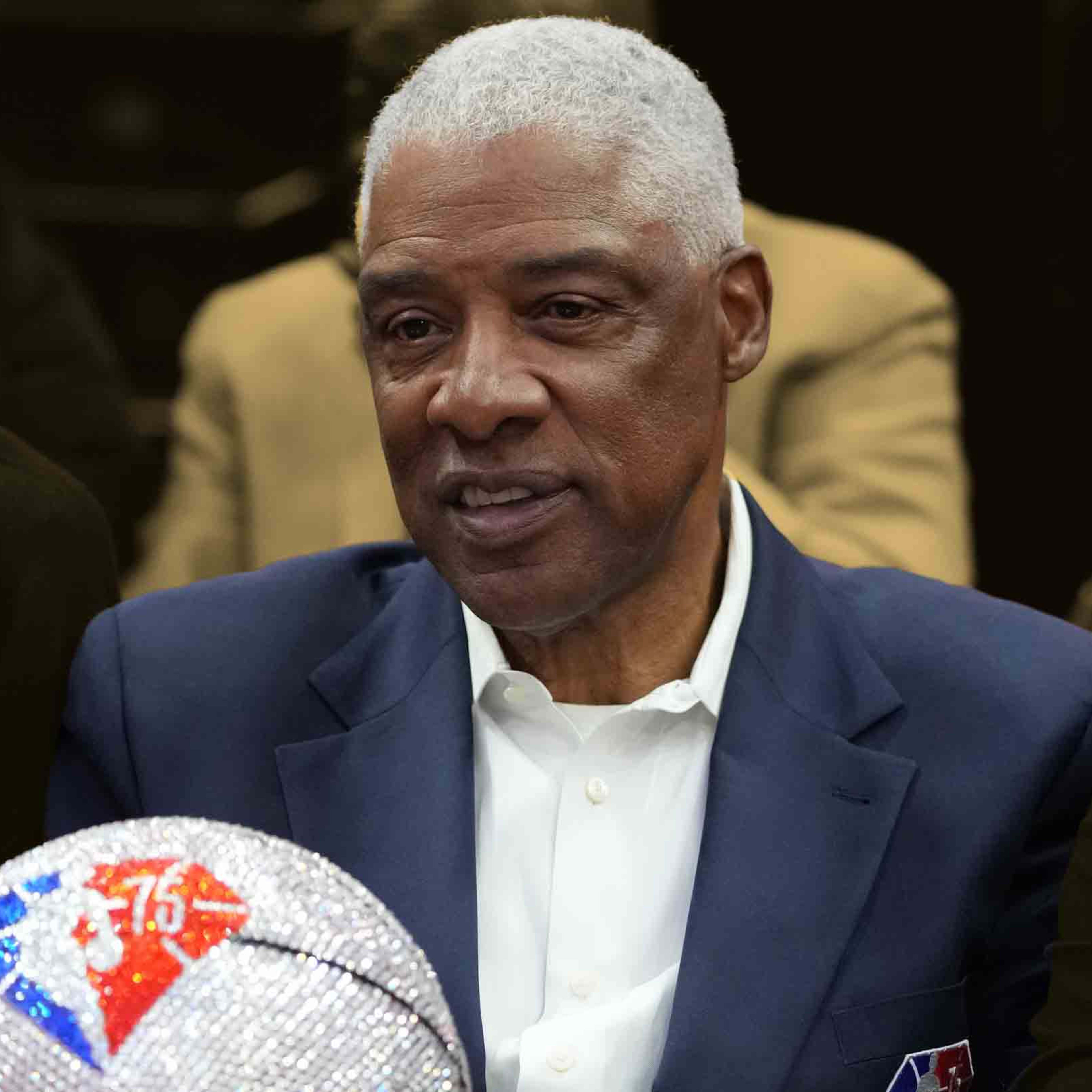 LeBron James grew tired of Michael Jordan comparisons in 2009 - Basketball Network