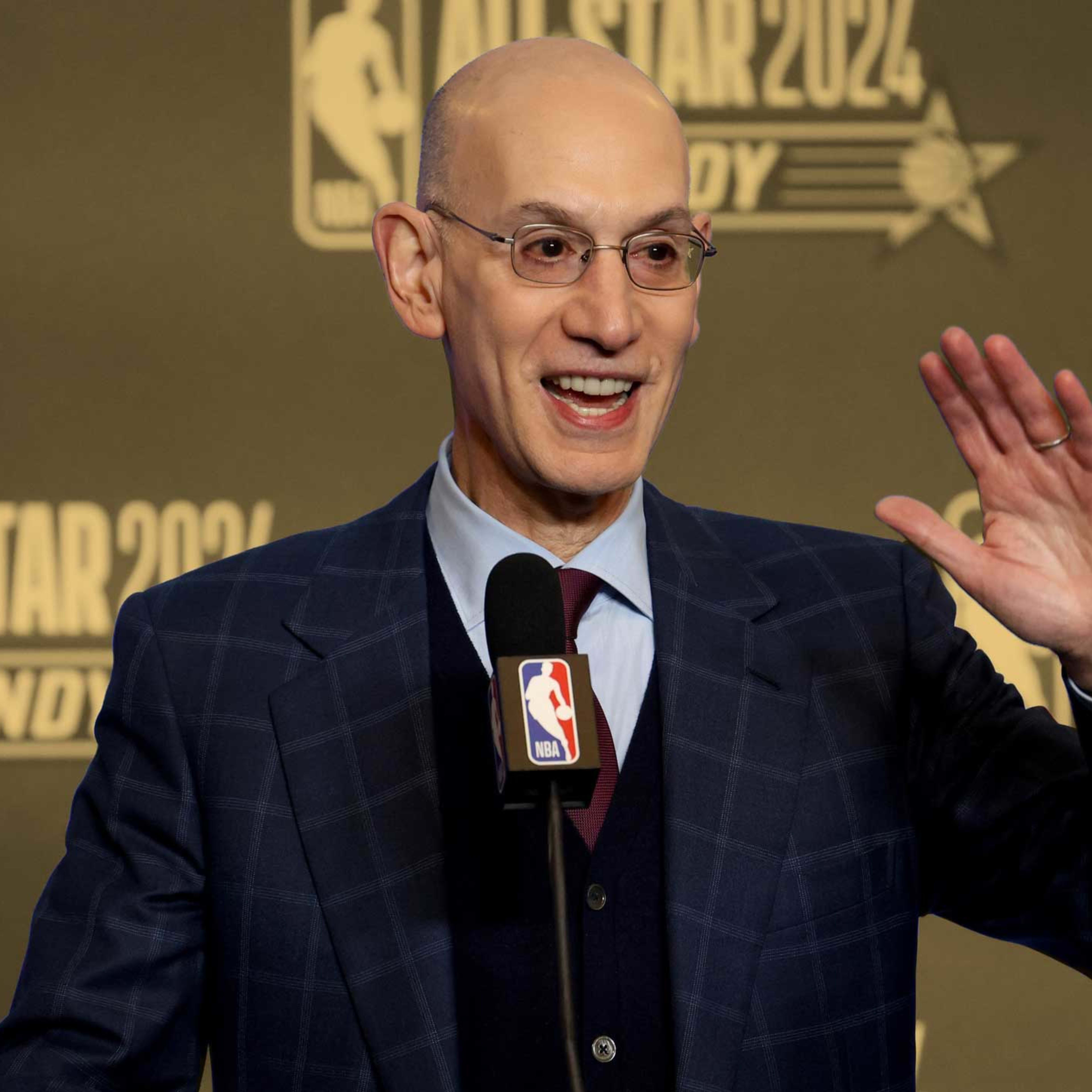 Shaq on the very first time he met Kobe Bryant - Basketball Network