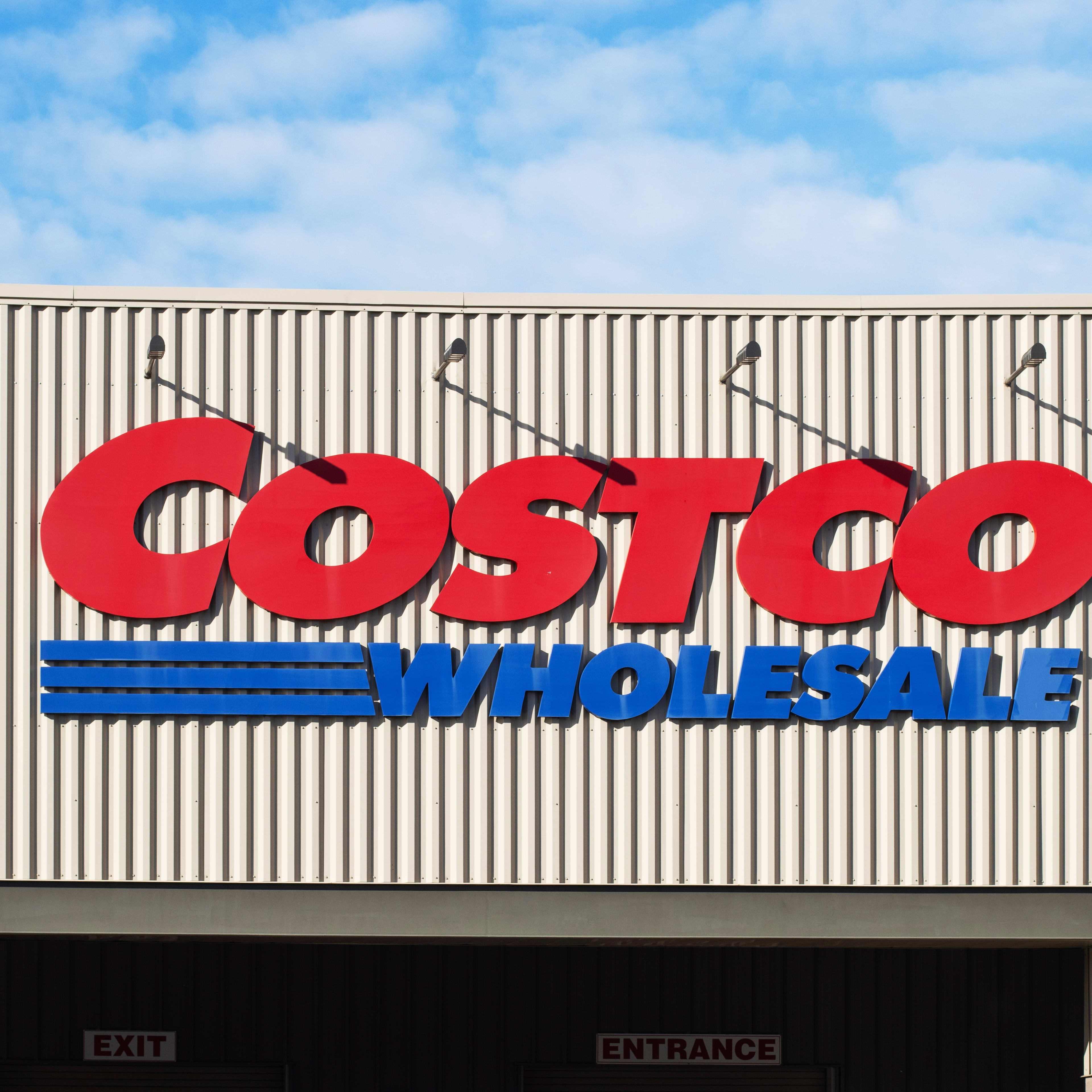 Costco's New Pizza Oven Is a Backyard Must-Have - Men's Journal