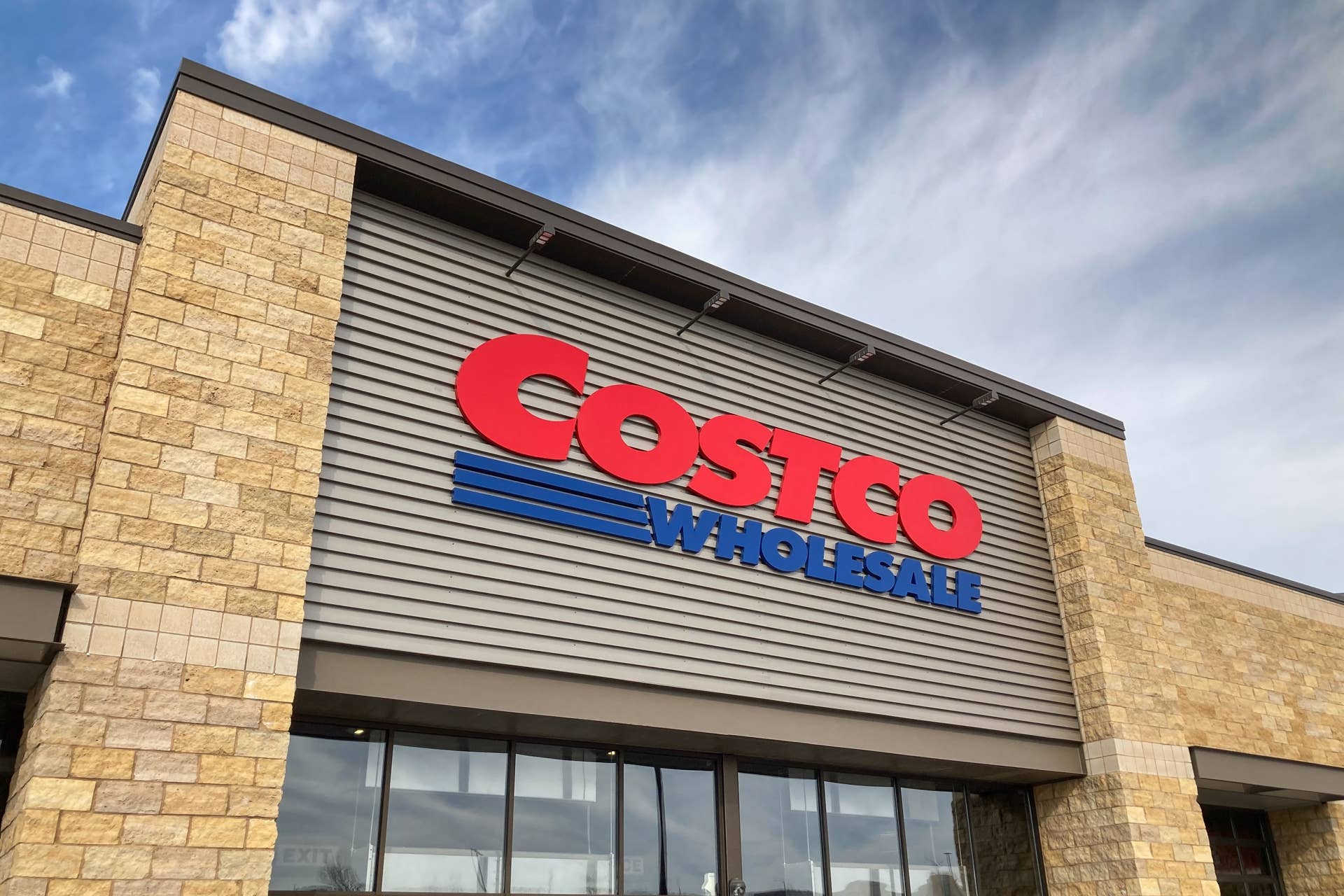 Fans Are Buzzing About Costco's New Workout Supplement - Men's Journal