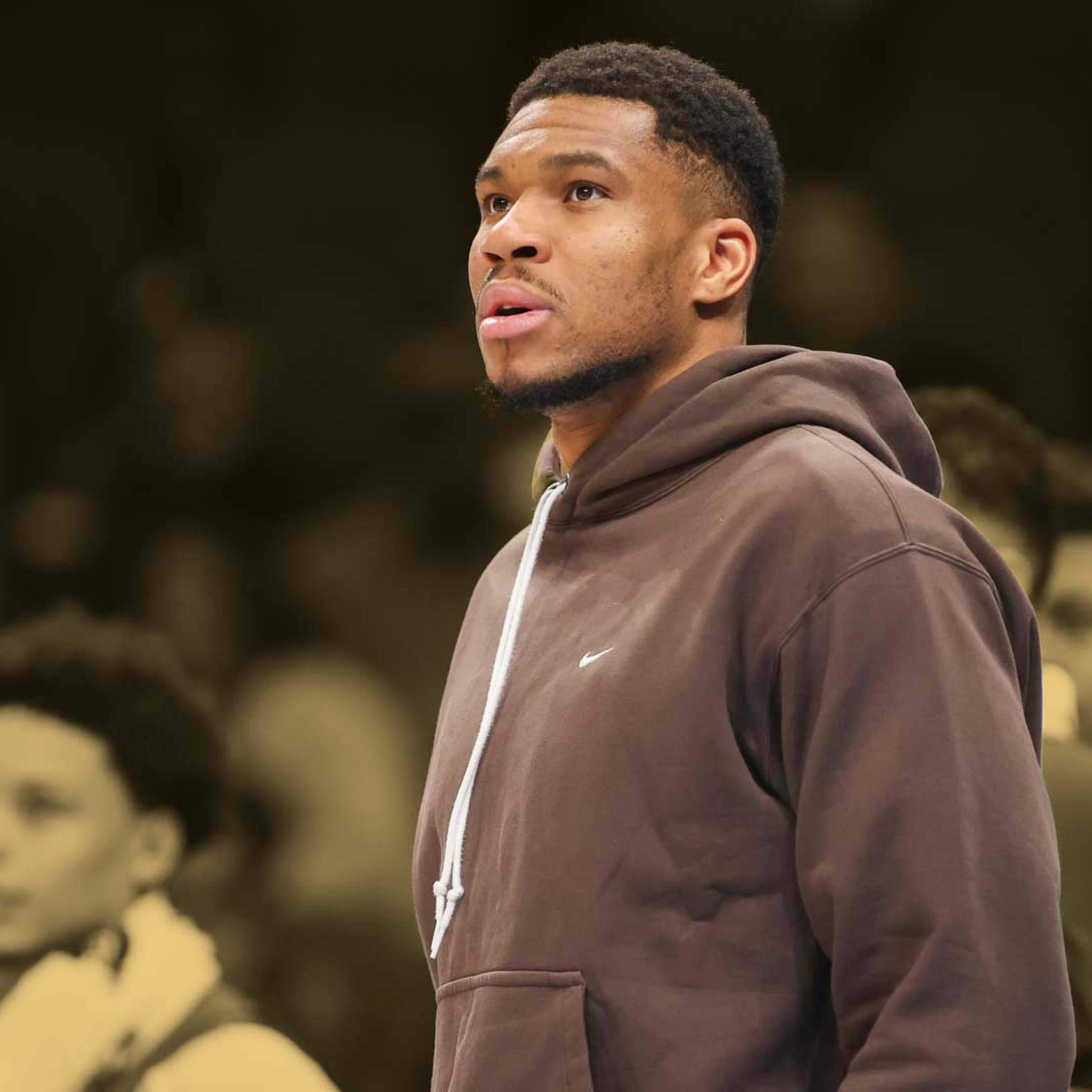 Giannis explained that he doesn't wear 34 because of Hakeem - Basketball Network