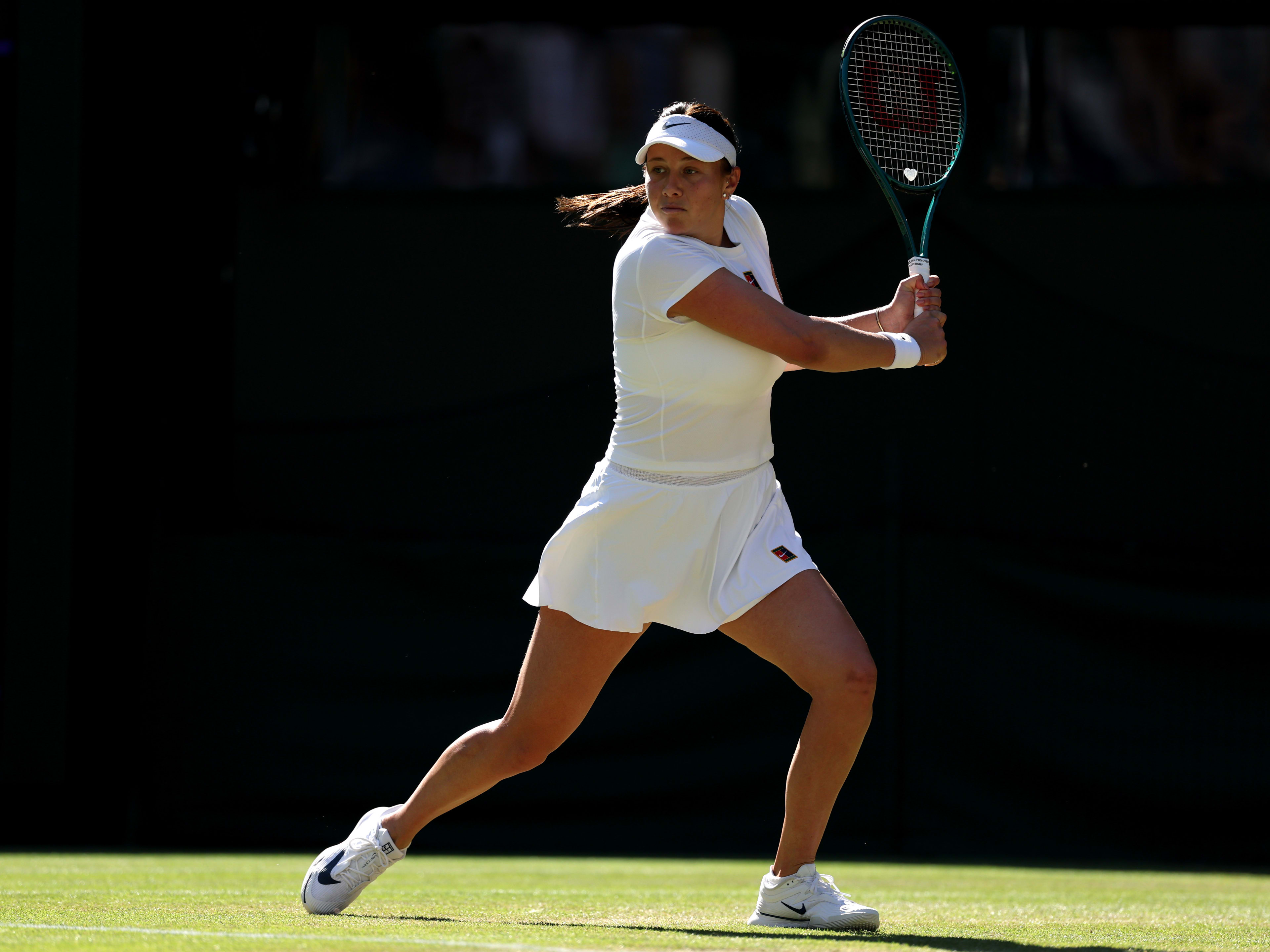 Amanda Anisimova's Family Includes Her Mother Olga & Sister Maria Egee ...