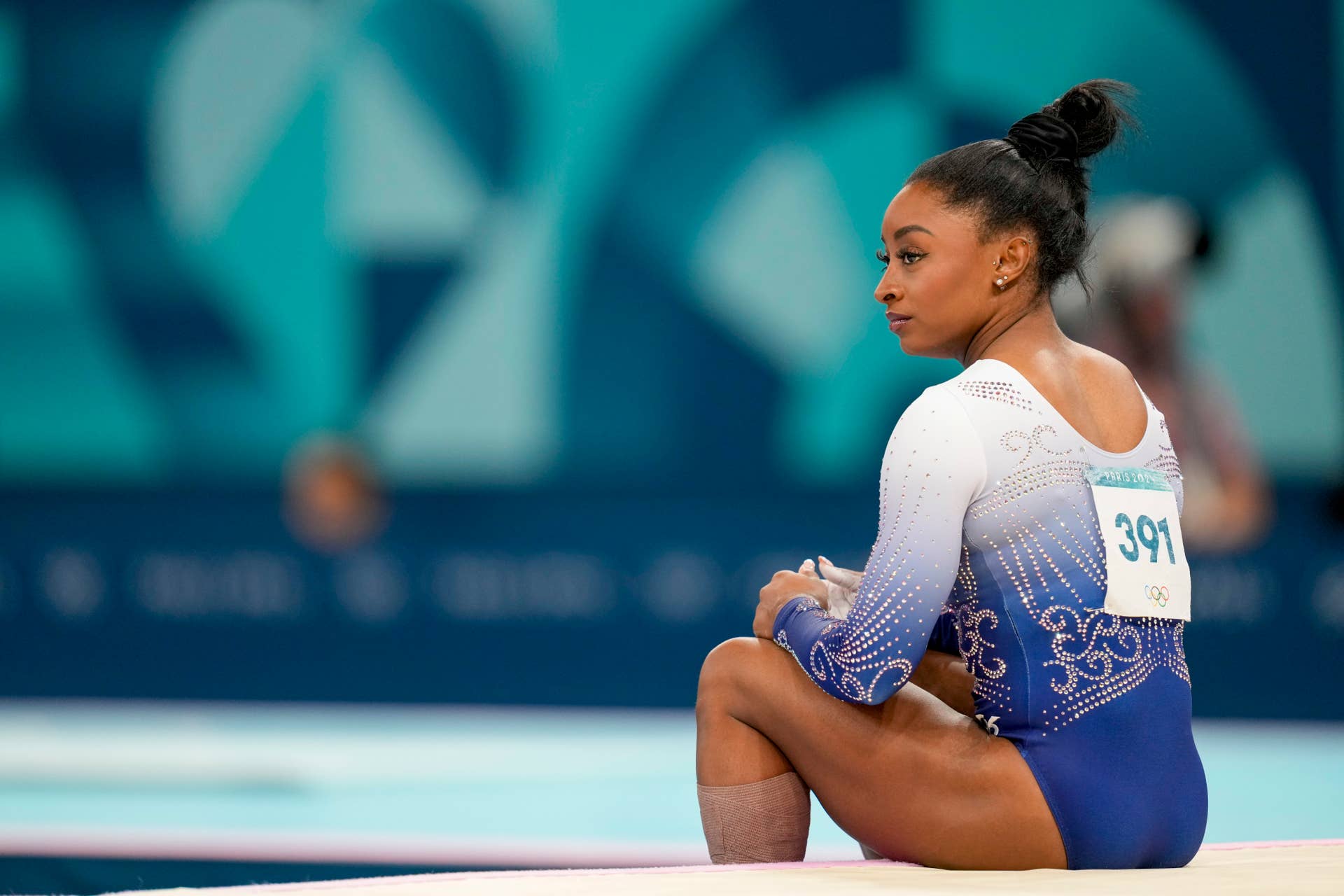 Simone Biles Sparks Plastic Surgery Rumors With Swimsuit Photo - The Spun